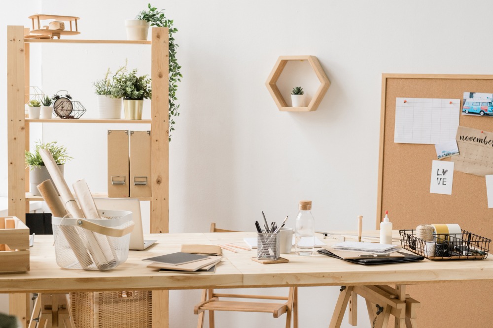 6 Kreasi Dekorasi Ruang Kerja Terbaik Untuk Tingkatkan Performa Kerja ...